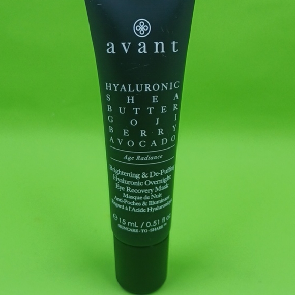 Avant | Skincare | Avant Hyaluronic Brightening Depuffing Eye Recove ...